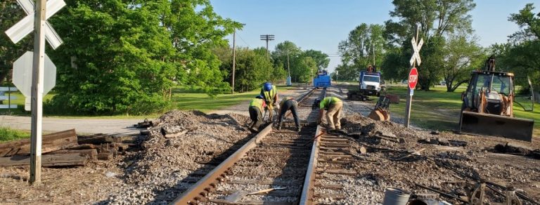 Midwest Rail - Your ONLY call for railroad services. 833-NEW-RAIL
