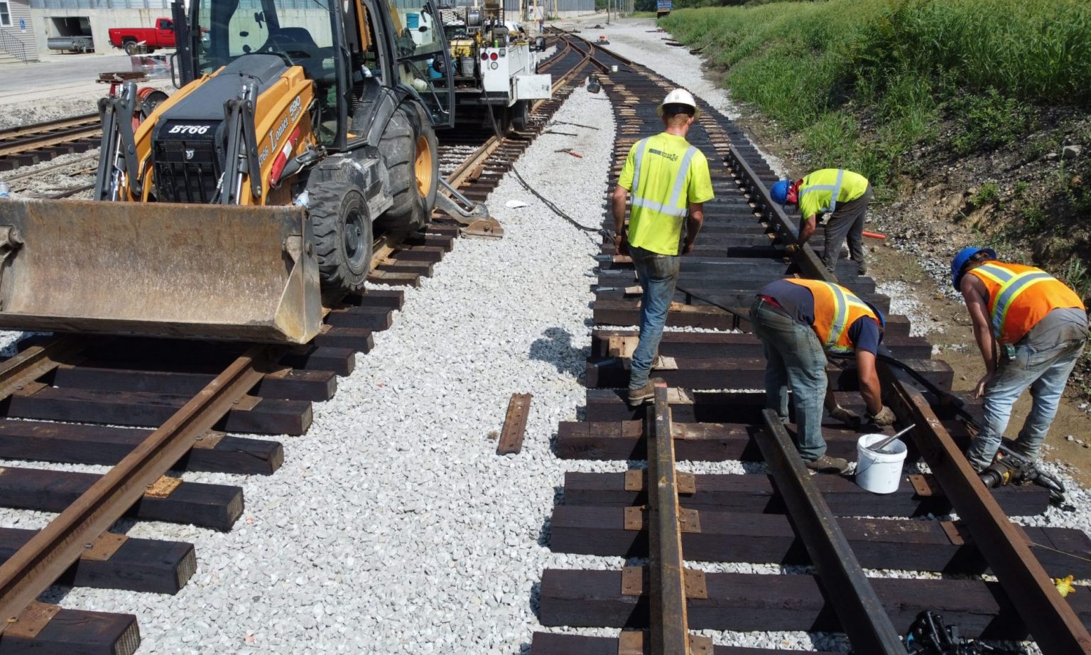 Midwest Rail - Your ONLY call for railroad services. 833-NEW-RAIL
